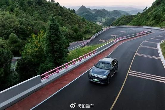 魏牌摩卡Hi4定价23.88万，分析Hi4性能版4挡DHT的实力