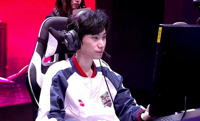 Doinb解说杯特训团导师公布！网友：特训完打LPL没问题|特训|导师|选手_新浪新闻