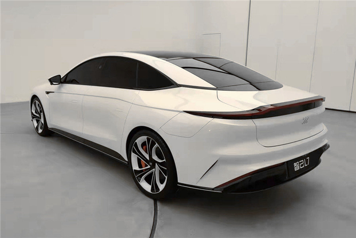 售价40.88万元，智己L7 Pro版正式上市，天使轮和A轮权益公布