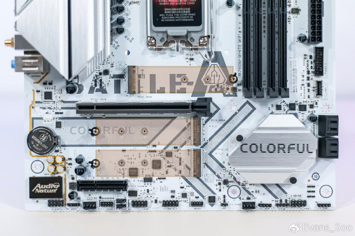 七彩虹BATTLE-AX B760M V20主板装机，DDR4仍是低预算玩家合理选择|主板|七彩虹|处理器_新浪新闻