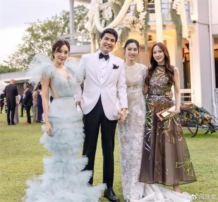 泰国最美变性人Poyd举行第2场婚礼，现场众星云集，AumP担任伴娘