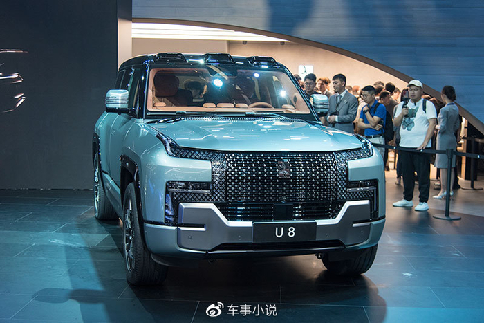 仰望U8预售109.8万，你们要的“百万比亚迪”来了 | 2023上海车展