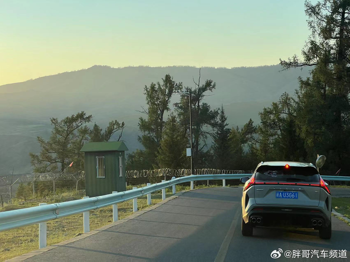 G219从新疆喀纳斯到广西东兴全长10065公里……