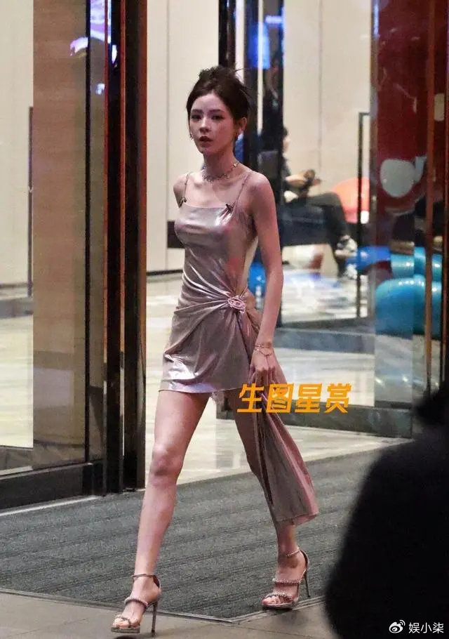 《浪姐5》初舞台路透，Yamy柳岩穿黑丝，陈丽君张予曦颜值惊艳|浪姐5|浪姐|舞台_新浪新闻