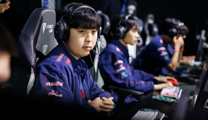 JDG全员合同到期！有消息称左手和369要回滔搏