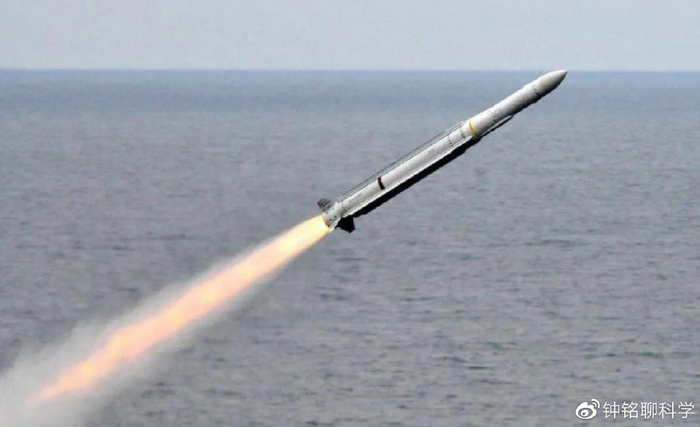 CNN沮丧：055是最好的军舰，却不是美国的，可发射YJ-21专打航母|航母|导弹驱逐舰|反舰导弹_新浪新闻