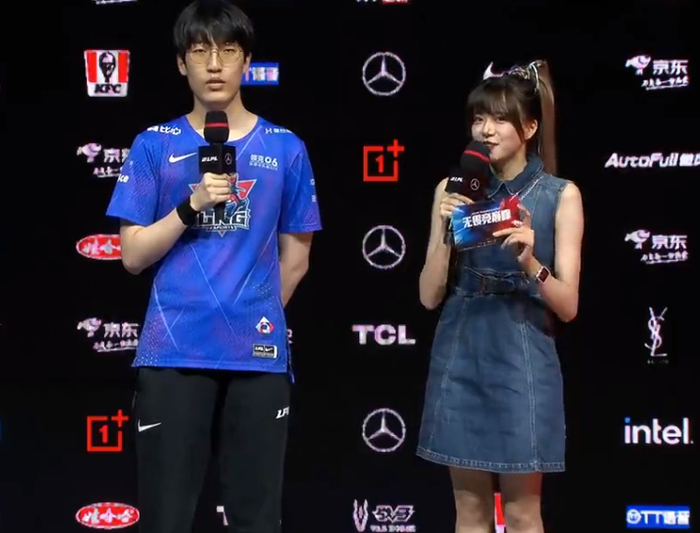 LNG击败BLG，赛后Doinb杀人诛心，直言完爆刘青松，张导：会整活