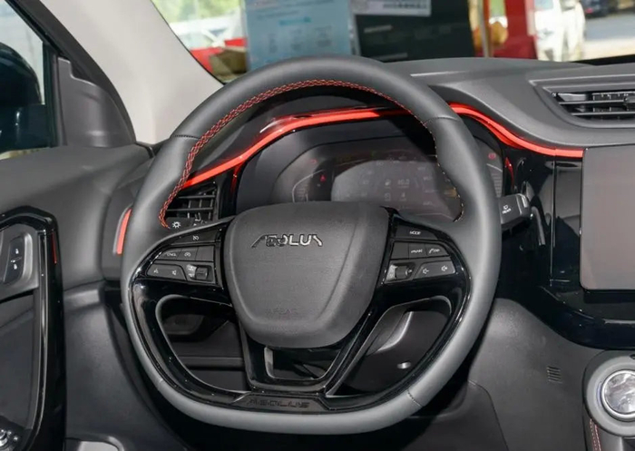 1.5T、6.6L油耗的国产SUV，风神AX7马赫版能否脱颖而出？