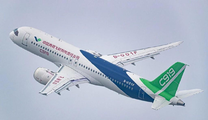 C919双机抵达新加坡，印尼吃过波音的亏，力挺国产民机