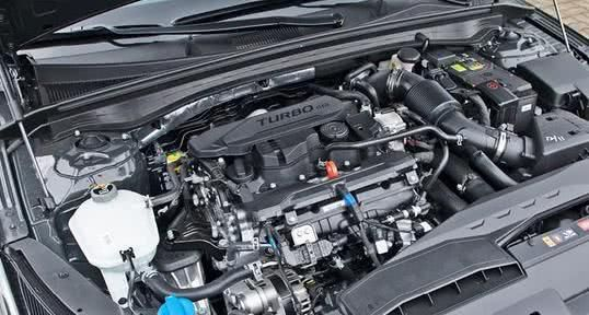 起亚要翻身了？换代车比保时捷帅，2.0T&8AT