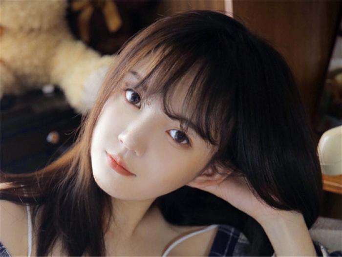 十二星座女谁最有魅力?第一名外表高冷,笑起来很迷人