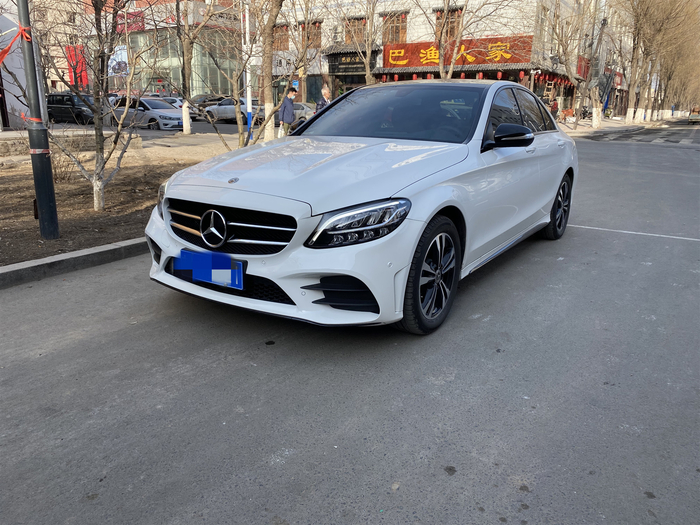 1.5T+48V轻混 这台奔驰C260L是否值得买 车主有话说