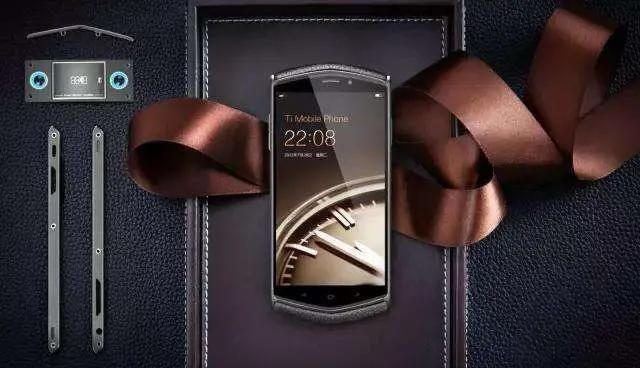 8848钛金手机，一个非常神秘的品牌，它有什么令人惊艳的功能呢|8848钛金手机|手机|呼叫_新浪新闻