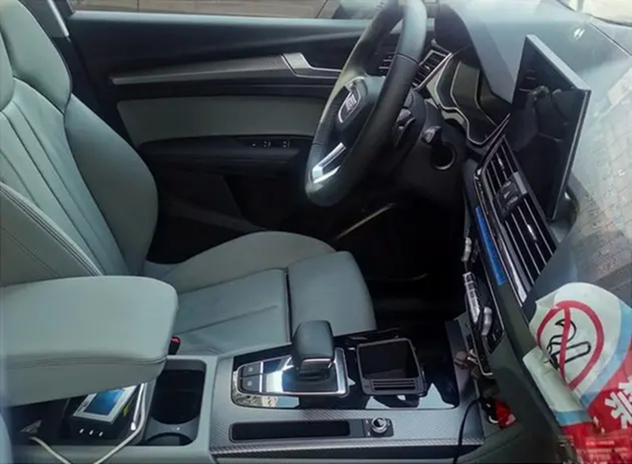 新款奥迪Q5L实车曝光！前脸更接近Q8，屏幕加大，又要火