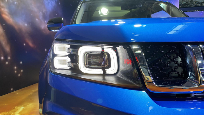 北京越野全新BJ30紧凑型SUV正式亮相北京车展