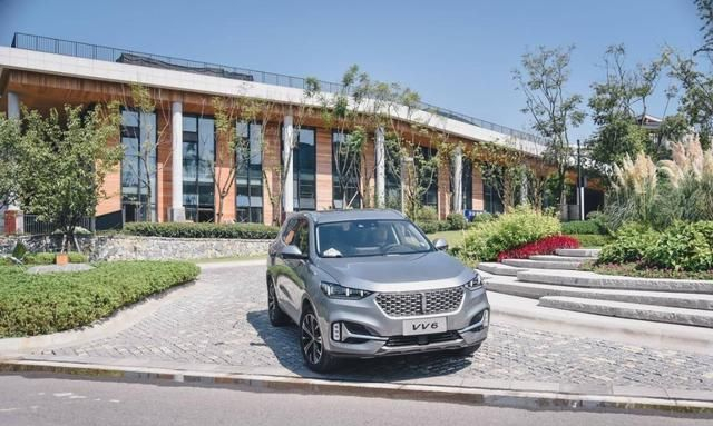 WEY VV6、日产奇骏智能配置PK,年轻宝爸选了它!