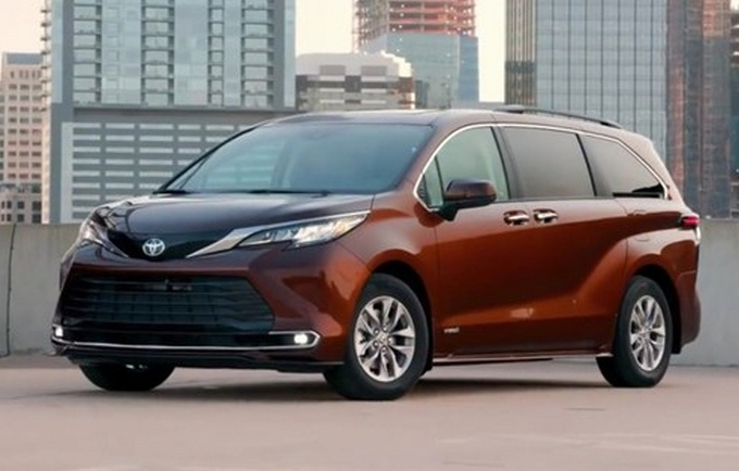 丰田全新塞纳国内预售！2.5L混动40.6万起，顶配能买俩别克GL8