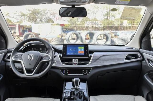 开过宝骏730,再花20万开别克GL6,车主说了真心话