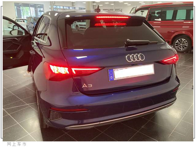 奥迪全新A3到店实拍 搭1.5T+6MT动力总成，外观动感，年内将国产