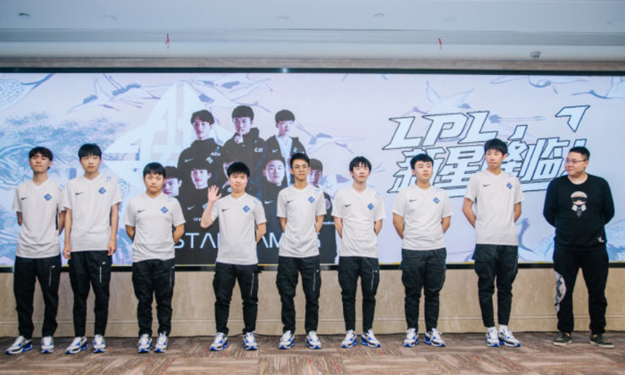 eStar战队被收购，VG战队更名，LPL赛区变成资本的游戏？|战队|队伍|电竞_新浪新闻