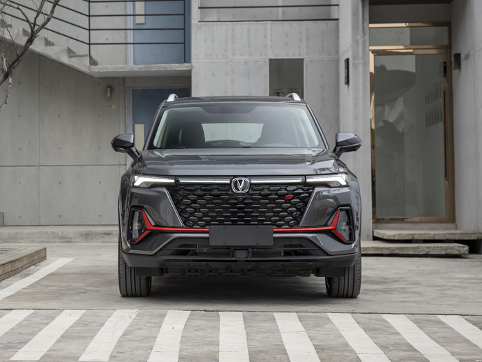 全面传承CS75PLUS，详解明日座驾青春版CS35PLUS