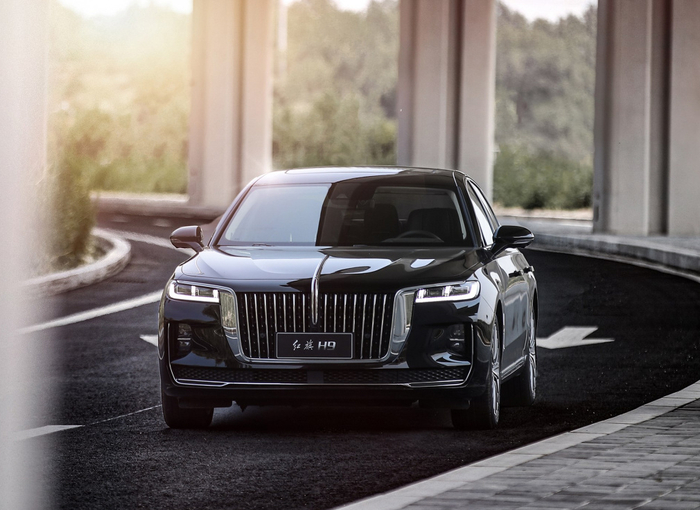 同样是30多万，性价比都很高，为何凯迪拉克CT6卖不过红旗H9？