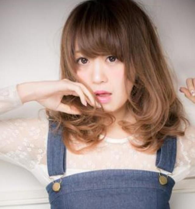 9款大脸圆脸适合发型女,换上气质太好了!