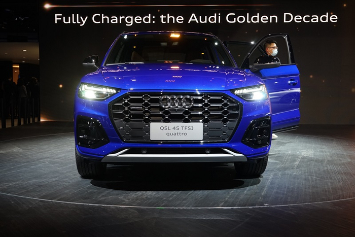 家族式设计 搭载2.0T匹配12V轻混 新款奥迪Q5L或将于5月28日上市