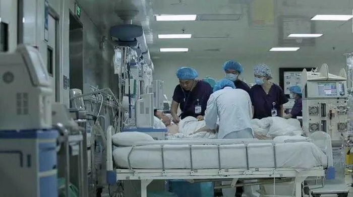 病人临终前说救救他，我却没有听见