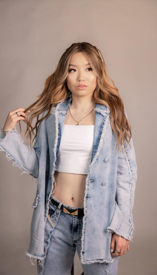 少城时代签约音乐人CHYL发布新单 吐槽生活小确丧