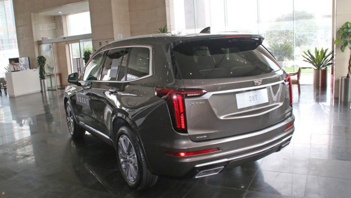 凯迪拉克XT6：新款刚上市/老款优惠6万，哪个值？