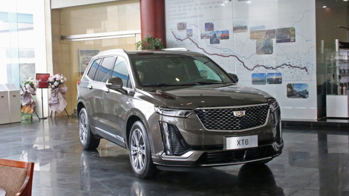 凯迪拉克XT6：新款刚上市/老款优惠6万，哪个值？