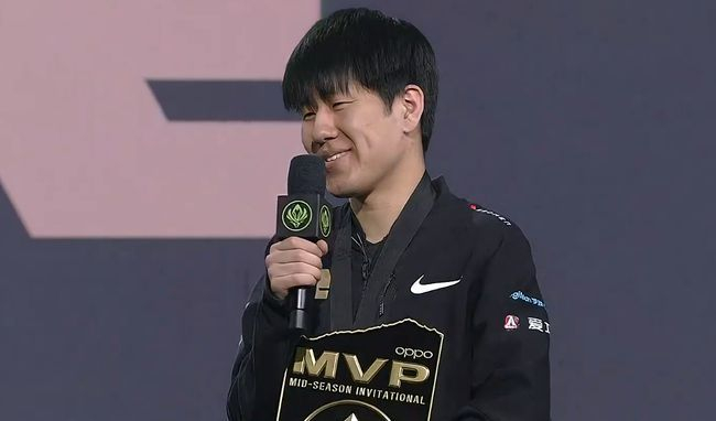 英雄联盟：盘点LPL赛区各时代的ADC代表人物