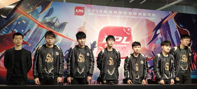 英雄联盟TT战队前身是DMO战队,而DMO战队就是SDG战队更名而来|战队|季后赛|英雄联盟_新浪新闻