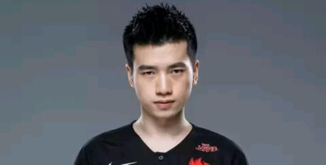 新一透露Cryin拒签FPX原因,伞皇：努力过但回LPL无望