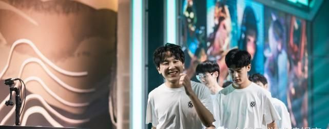 xyg赢得了2021kpl秋季比赛前四名的最后一张门票