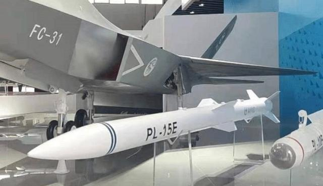 PL15E与流星空空导弹谁更强？流星射程占优 PL15E雷达更先进