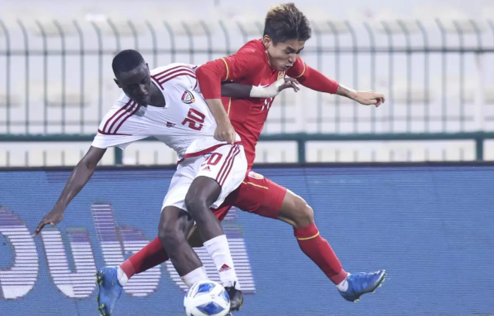 CCTV5直播！晚上8点，U23国足力拼泰国，1-5的耻辱历历在心|国足|U23|CCTV5|泰国|比赛|耻辱|球迷|男足|对手|中国男足|迪拜|泰国队_新浪体育_新浪新闻