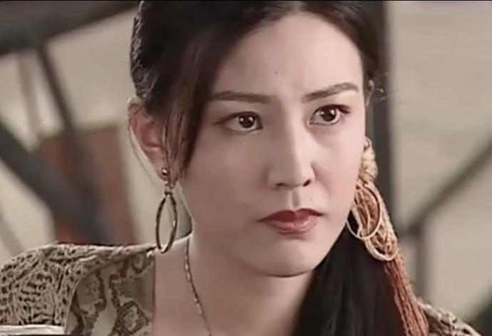 长着一张 大长脸”也好看的6位女星，个个明艳大气，满屏高级感