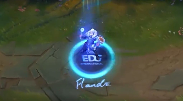 EDG冠军皮肤宣传片深夜上架,Flandre丢掉双枪,Viper是大赢家