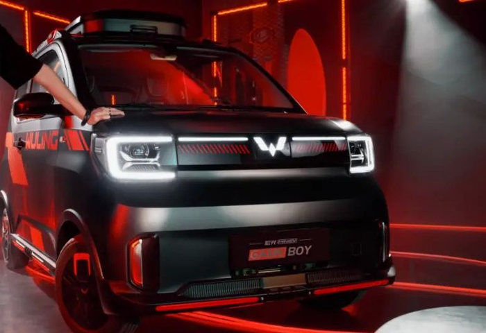 五菱又一款新车上市了，订单超30000台，宏光MINI EV GB来了