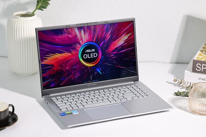 华硕无畏Pro15 2022评测：搭载120Hz OLED好屏，开启无畏新精彩！