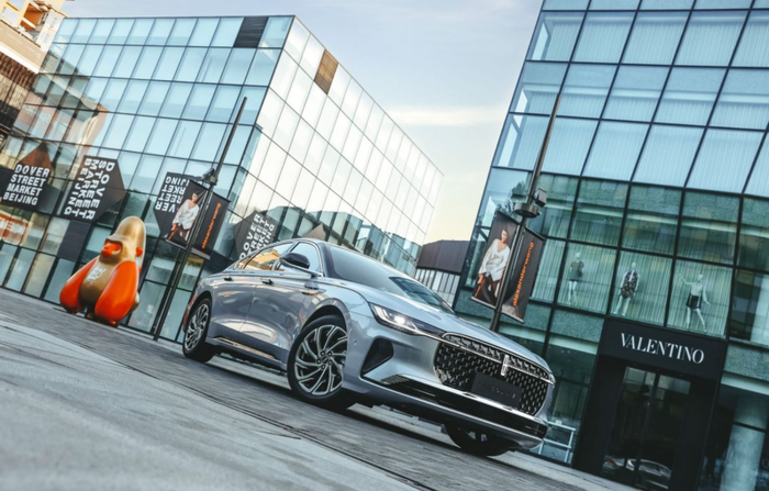 回归轿车市场的林肯Z，出手就要挑下BBA“34C”？