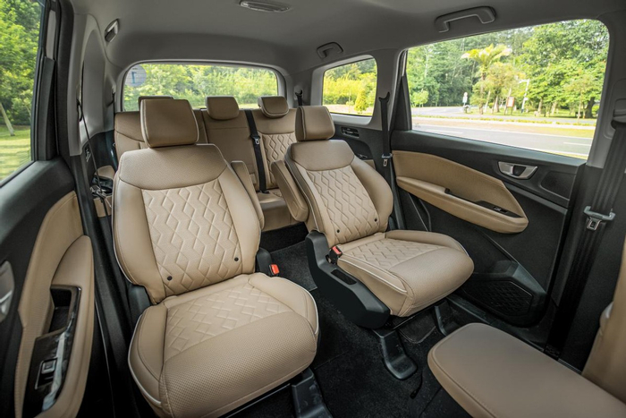 打破MPV价格底板，全新6万级大七座，颜值够高，轴距2760mm