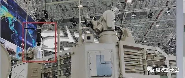 VT4A坦克长出第三只眼！悬浮百米高空，让坦克变身自行火炮