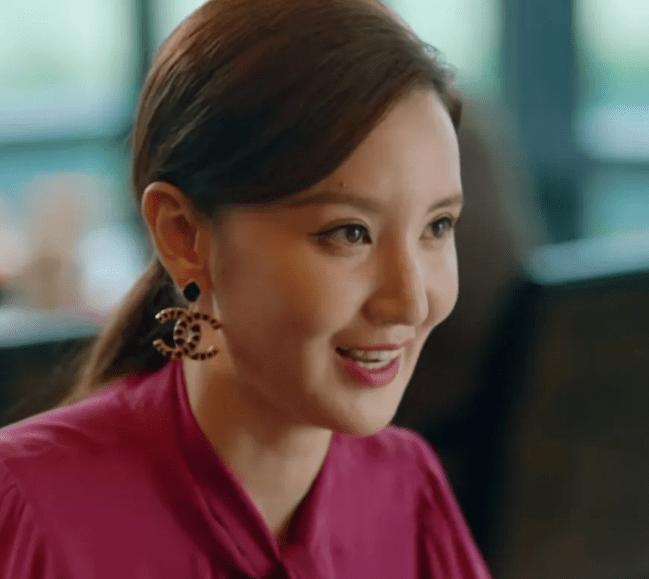身材绝美，可惜脸垮了，这10位女星都逃不过岁月痕迹
