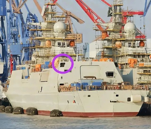 054A导弹护卫舰，改进舰装4面阵相控阵雷达，战力已经翻倍