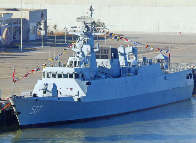 两岸爆发海上对峙，056A舰逼至离台湾仅24海里，用神盾舰都浪费？