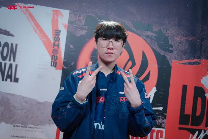 顶尖AD状态拉满疯狂输出！这就是大神的实力吗？