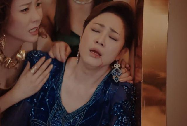 表现亮眼！56岁香港知名女星陈法蓉回TVB拍剧，样貌不输一众小花